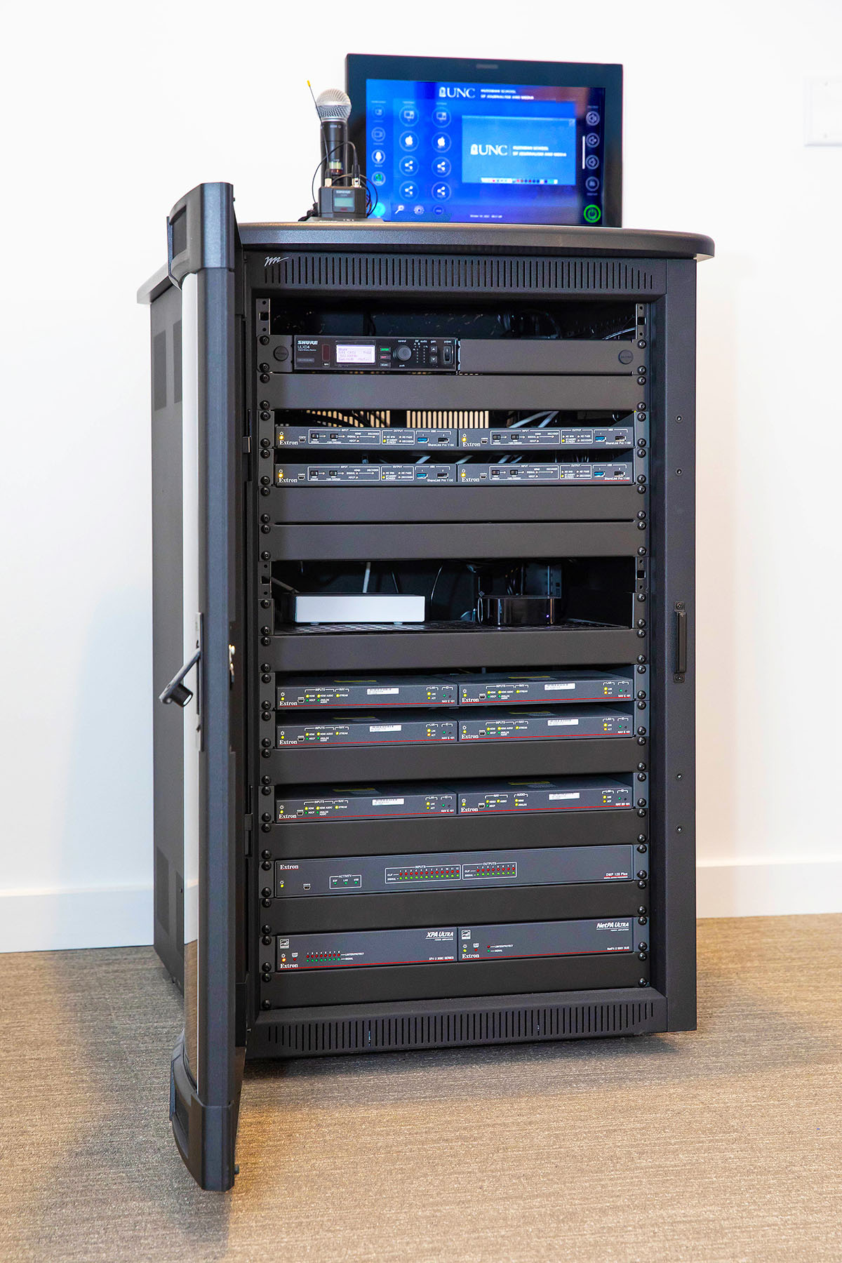 L'AV Pro sur IP NAV Extron au cœur des activités multimédia au Curtis ...